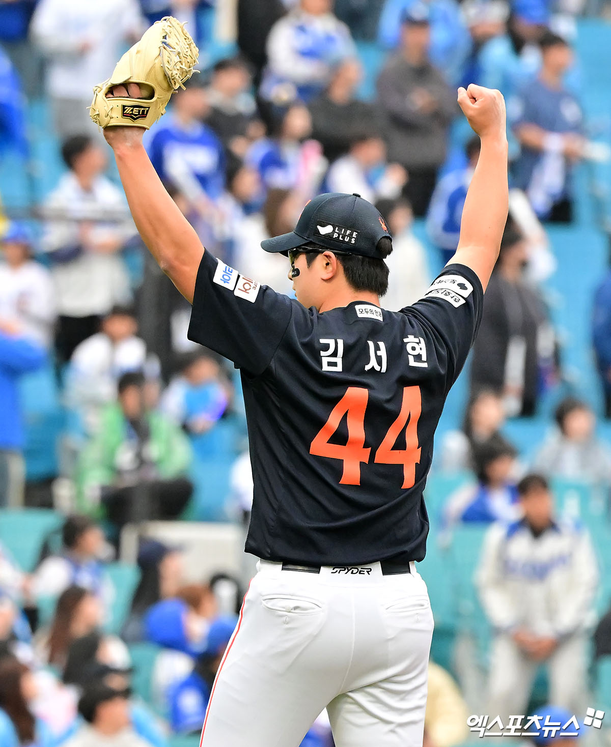 체인지업이 148km? 압도적 삼자범퇴, 20세 마무리가 완성한 대역전극…"발전하고 있다는 생각에 뿌듯" [대구 현장] (엑스포츠뉴스) - 나무뉴스