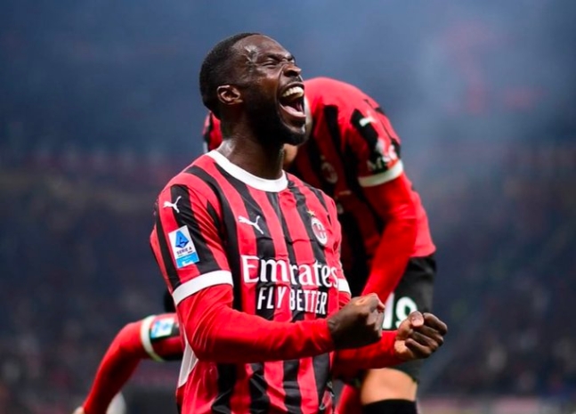 [속보] '굿바이 손흥민' 토트넘, 대체자 '단돈 484억' 꿀매물 발견…로메로 대체→EPL 적응도 OK - 나무뉴스