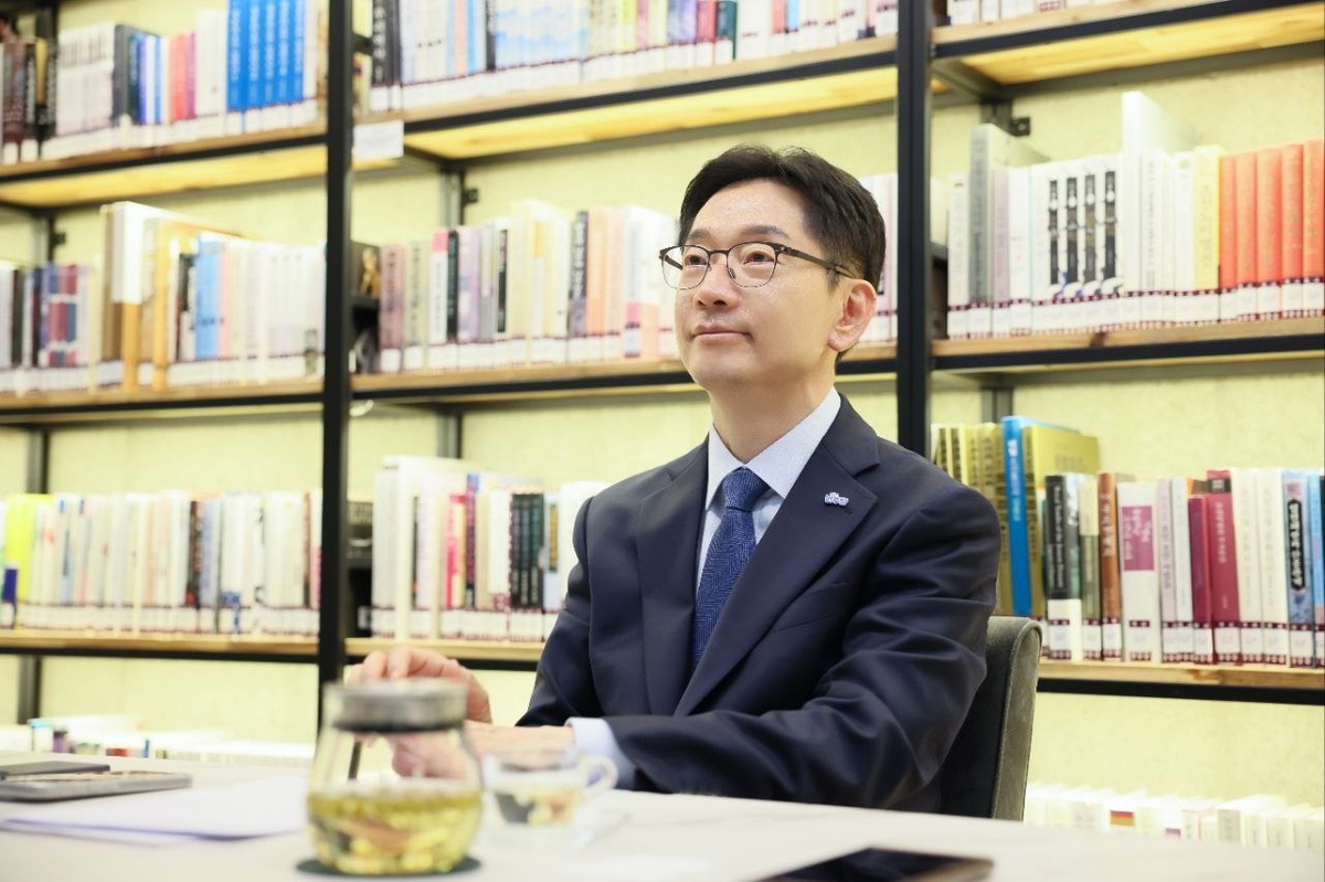 [인터뷰] 김경수 "팬덤정치는 문제 아냐…당 참여 넓히는 혁신해야" (연합뉴스) - 나무뉴스