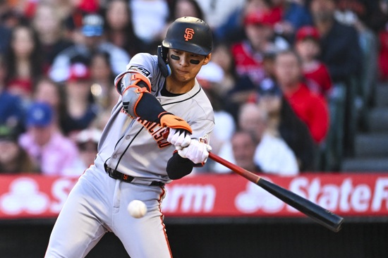 "KBO 최고가 MLB 최고 별중별로" 美 극찬…이정후, '02년생 1R' 유망주와 올스타 중견수 경쟁 전망 (엑스포츠뉴스) - 나무뉴스