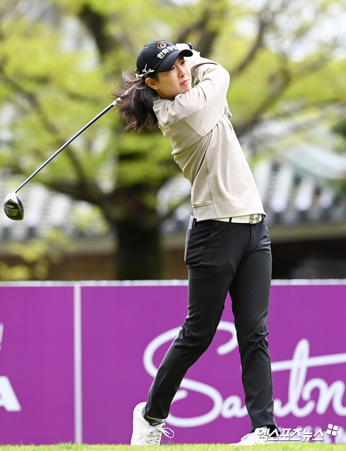 '디펜딩 챔피언' 이정민, KLPGA 챔피언십 출전 취소…"목 담 통증+손목 부상 예방 때문" - 나무뉴스