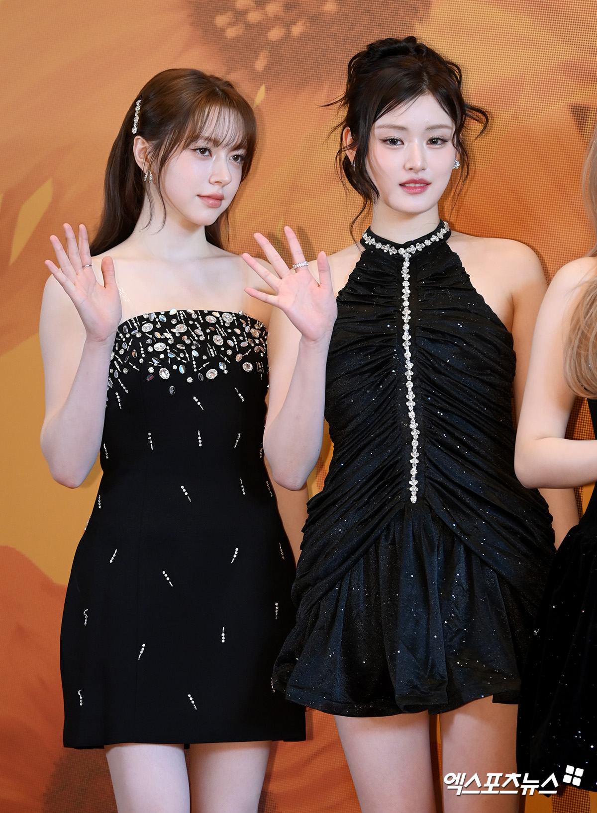 피프티피프티 문샤넬-아테나 '예쁜 애 옆에 예쁜 애'[엑's HD포토] (엑스포츠뉴스) - 나무뉴스