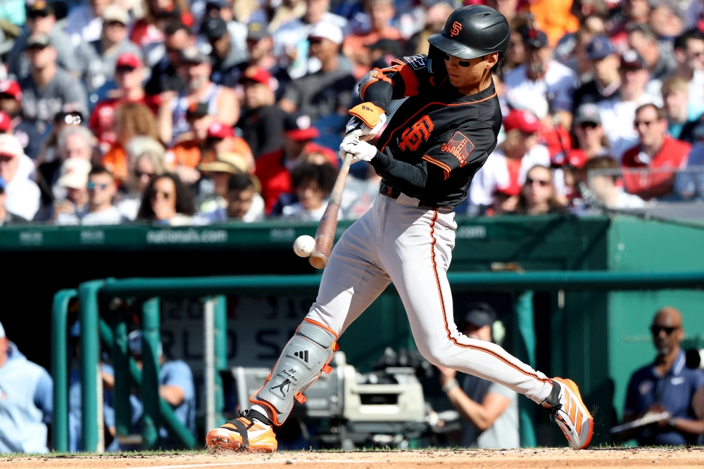 [속보] '161km 총알타구 쾅' 이정후, 초구 공략 성공→6G 연속 안타 행진 (엑스포츠뉴스) - 나무뉴스