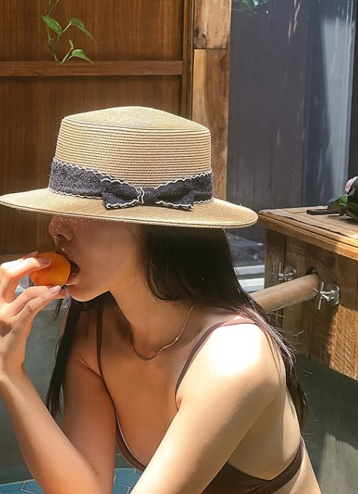 '43kg' 이솔이, ♥박성광 세금 더 내라…신이 빚은 듯한 '비키니 자태' [★해시태그] - 나무뉴스