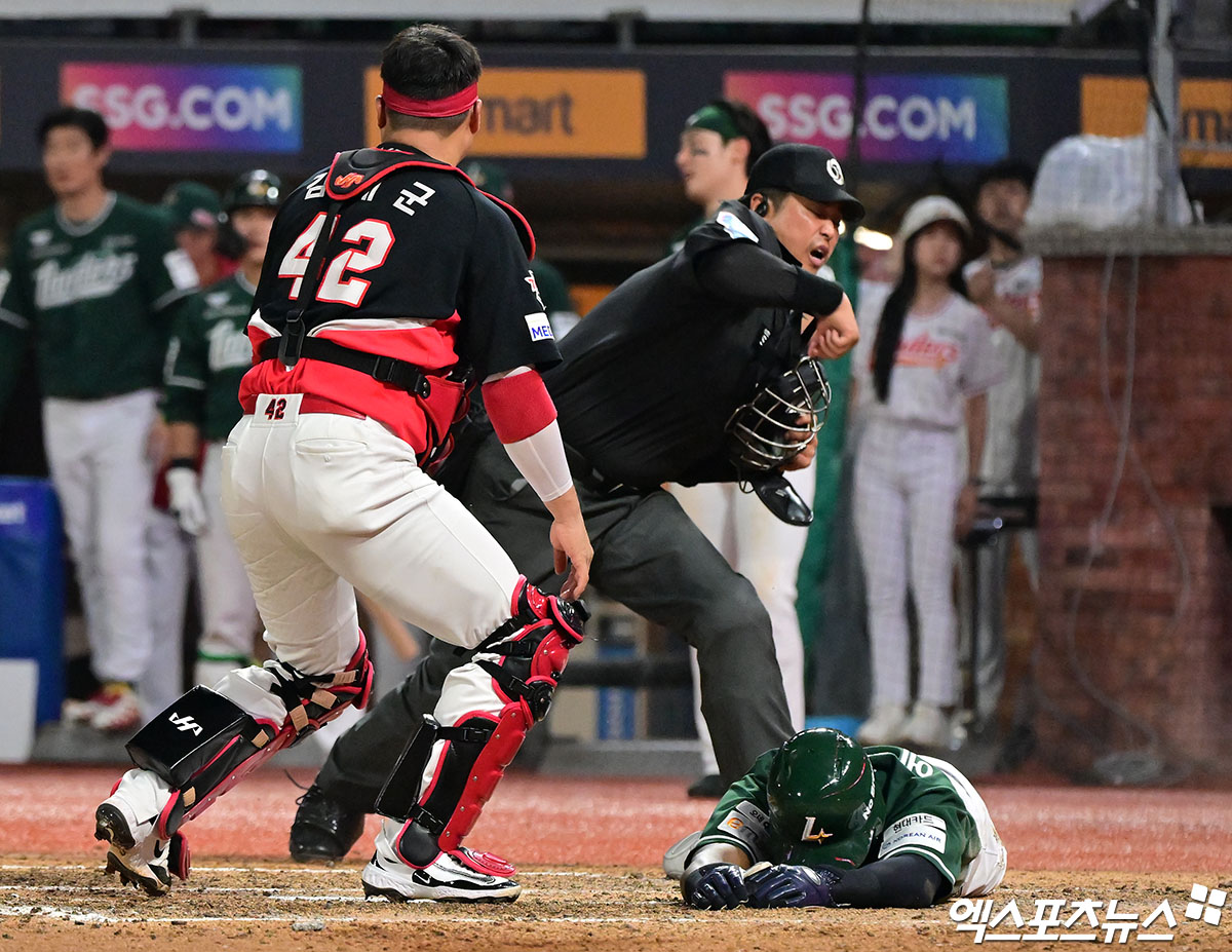 '누구도 웃지 못했다' KIA-SSG, 11회 연장 승부 끝 5-5 무승부 [문학:스코어] (엑스포츠뉴스) - 나무뉴스