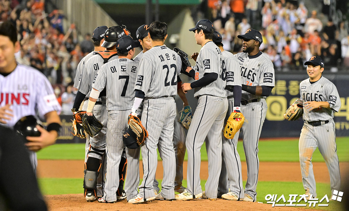 KBO 44년사 최초 '한·엘·롯·기·삼' 5강 가을야구?…'역대급 상위권 싸움' 순위표가 미쳤다! (엑스포츠뉴스) - 나무뉴스