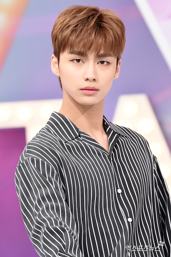 DKZ 경윤, 'JMS 신도+母 포교'…연이은 논란에 활동 빨간불 [엑:스레이] - 나무뉴스