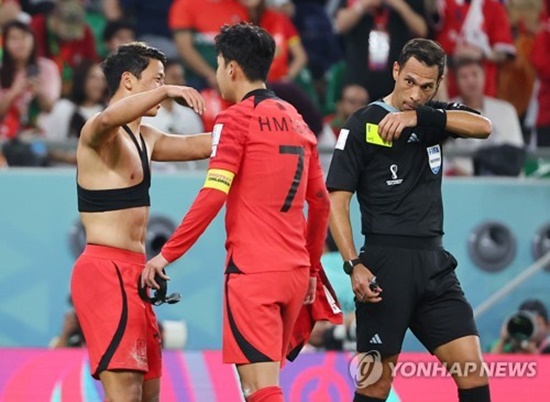 안정환 "호날두가 어시스트" 유쾌한 해설…MBC, '16강 진출' 포르투갈전 시청률 16.9% (엑스포츠뉴스) - 나무뉴스