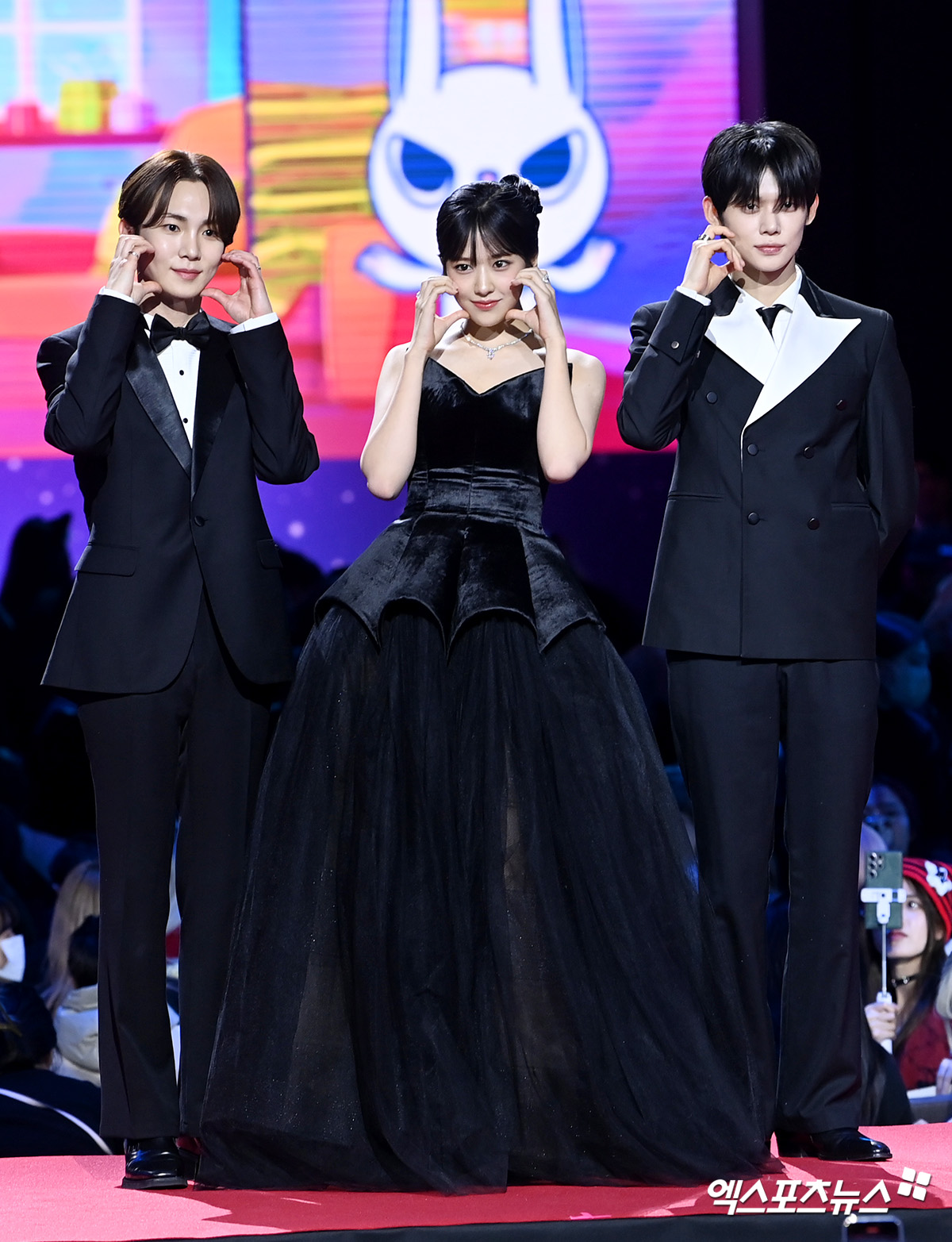 키-안유진-연준 '가요대전 비주얼 3MC'[엑's HD포토] - 나무뉴스