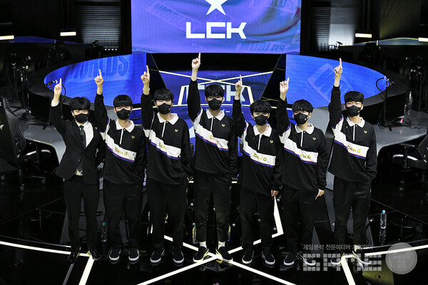 7번째 롤드컵 진출 '페이커' 이상혁...LCK 대표팀 출사표는? - 나무뉴스