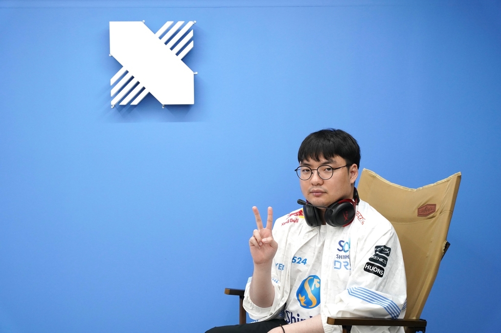 '롤도사' DRX 베릴 "내년 4연속 결승 진출 타이틀 도전하고파" (연합뉴스) - 나무뉴스