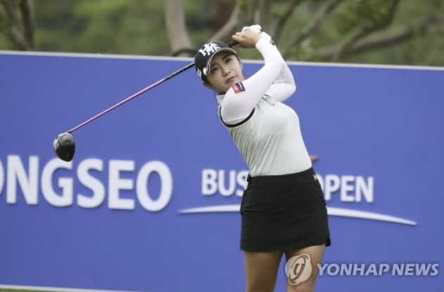 [오피셜] 'JLPGA 21승' 이보미 "올해 끝으로 은퇴…마지막 행복하게" - 나무뉴스