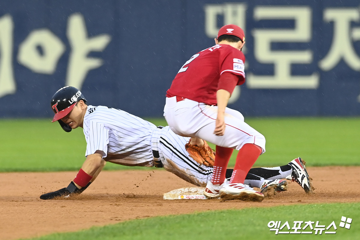 박해민 'KBO리그 역대 2번째, 10년 연속 20도루'[포토] (엑스포츠뉴스) - 나무뉴스