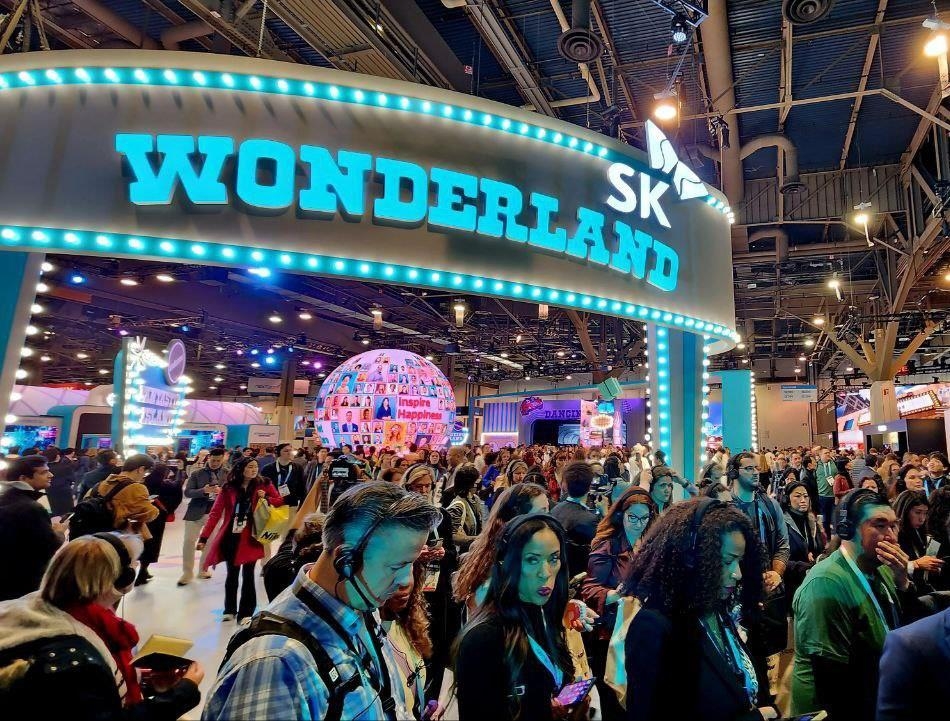 [CES 2024] '사진 맛집' 소문난 SK 전시관…방문객 작년의 2배 - 나무뉴스