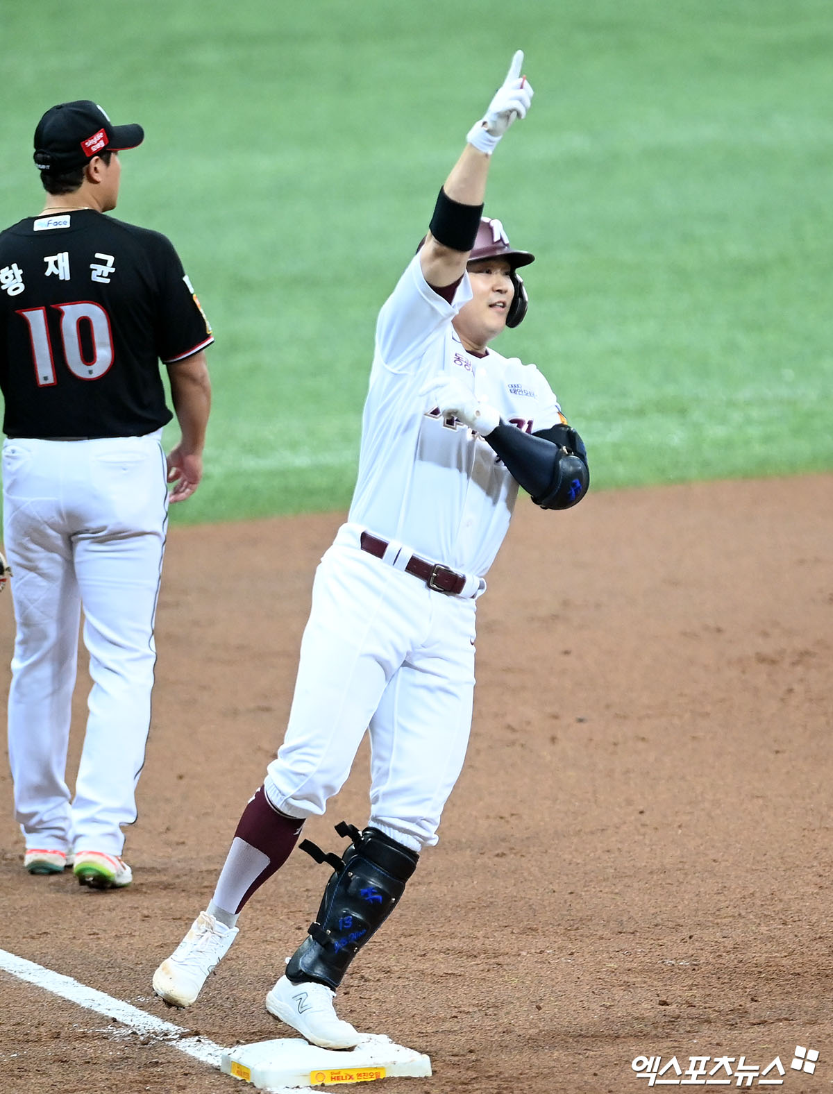 'LG 나와!' 키움, 혈투 끝 최후의 승자 등극…3년만에 PO 진출 [준PO5] - 나무뉴스