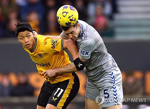 '몸값 835억 수직 상승' 황희찬, BBC 이주의 팀 선정→EPL 진출 후 최초 - 나무뉴스