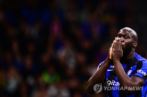 첼시 '황당 제안'…오시멘 이적에 '103kg FW' 끼워팔기→"나폴리 수용 안 해" (엑스포츠뉴스) - 나무뉴스