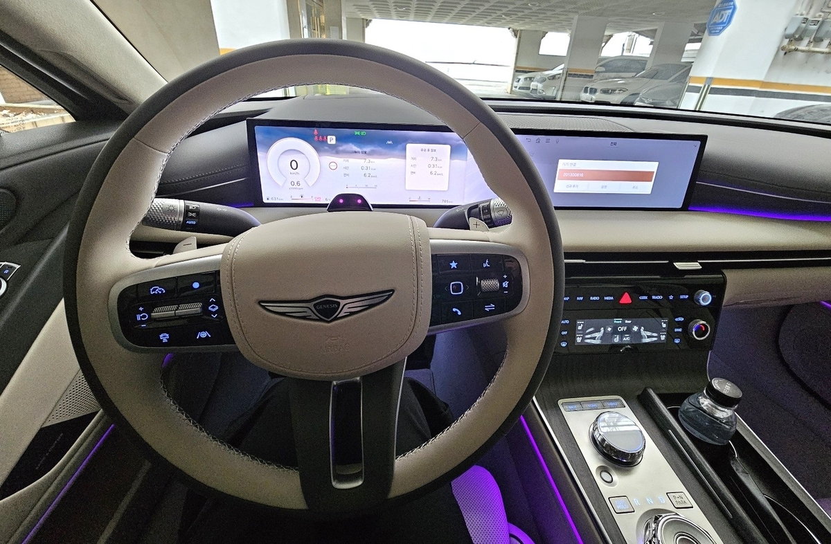 [시승기] "전기차 탄듯한 편안함"…고급감도 더한 제네시스 G80 - 나무뉴스