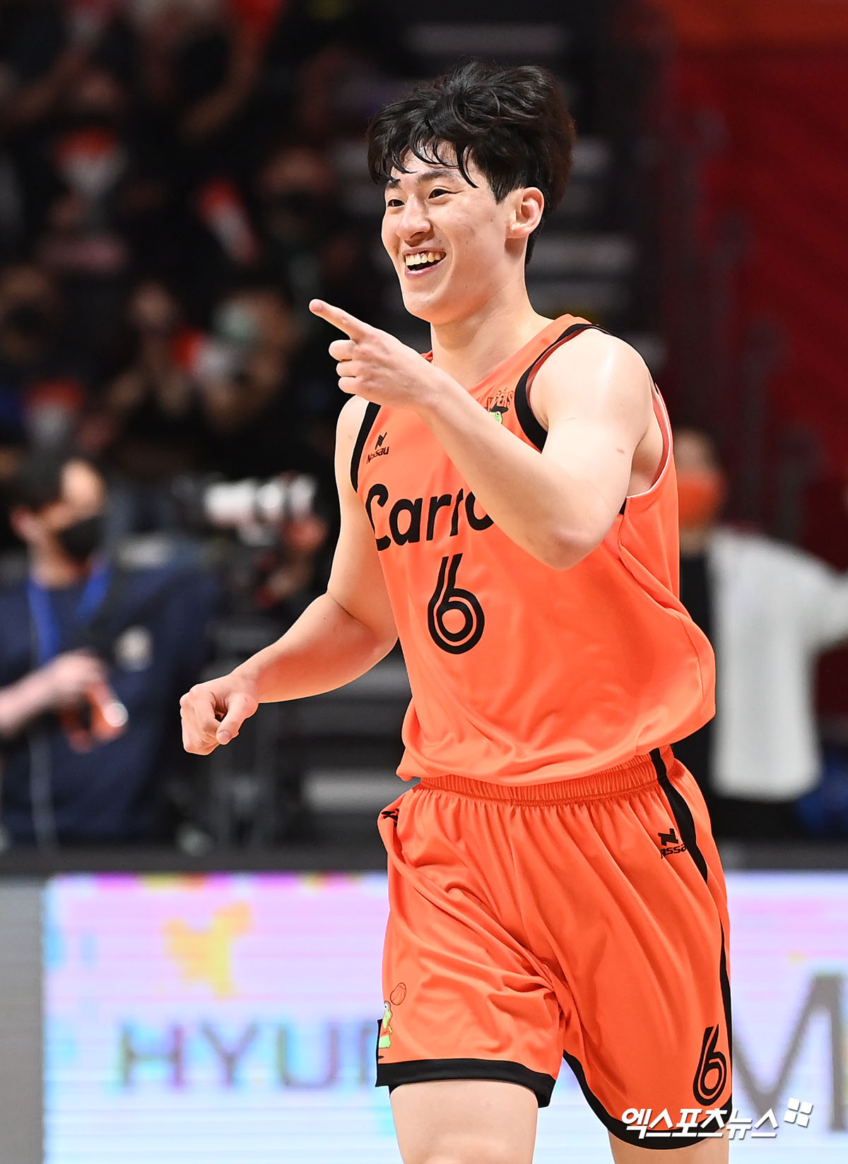 전성현도 눈여겨본 잠재력 "더 무서운 선수가 될 것이다" (엑스포츠뉴스) - 나무뉴스