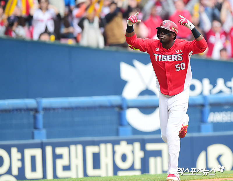 'KIA V11' 핵심 멤버 버나디나, 네덜란드 대표로 WBC 참가 (엑스포츠뉴스) - 나무뉴스