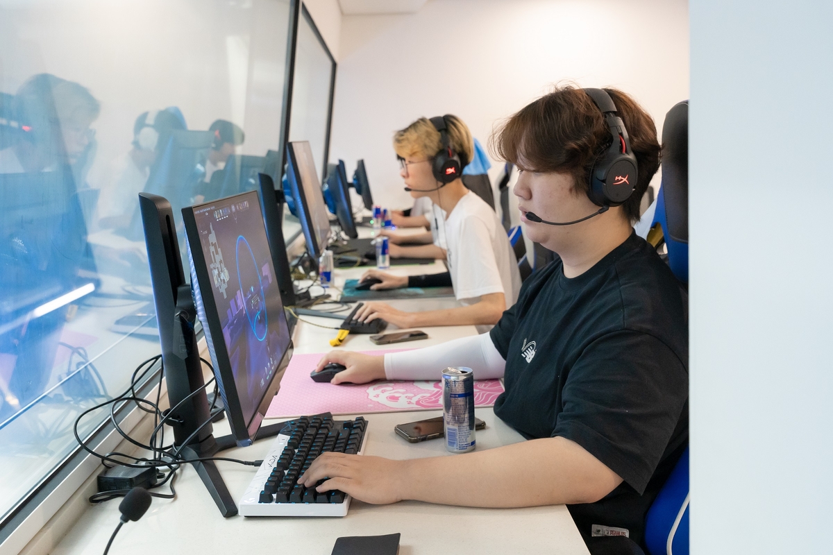 미래의 '페이커' 찾아라…아카데미 사업 나선 e스포츠 게임단 - 나무뉴스