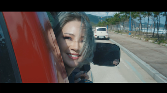 CL, 연애세포 자극 '5STAR' MV 전격 공개…IAN과 달달 로맨스 연기 (엑스포츠뉴스) - 나무뉴스