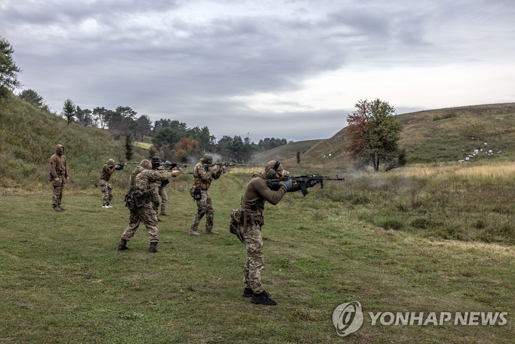 "러시아에 복수를" 우크라 전쟁에 뛰어든 주변국 자원자들 (연합뉴스) - 나무뉴스