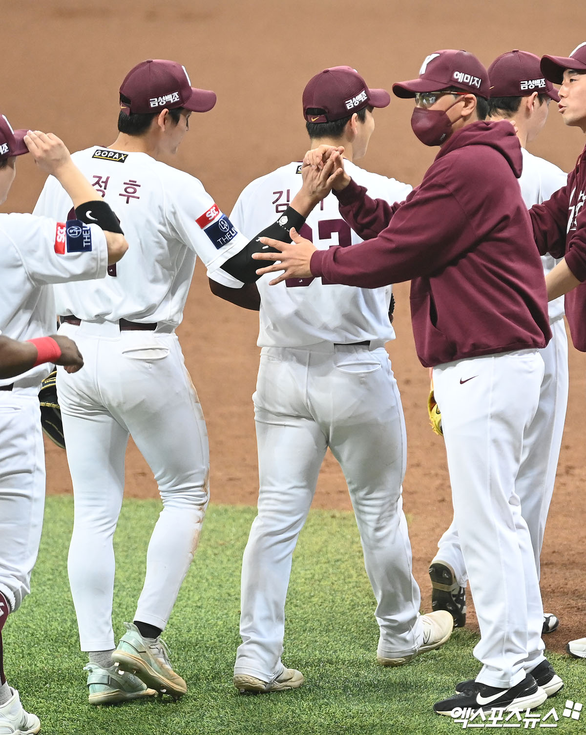 "좋은 분위기 탔다" LG 만나는 홍원기 감독, 흐름을 주목했다 [준PO5] - 나무뉴스