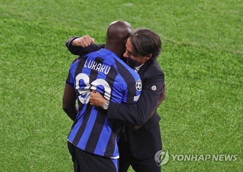 103kg FW 폭발했다…"첼시! 날 인터밀란 재임대하라고! 런던 찾아간다!" (엑스포츠뉴스) - 나무뉴스