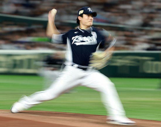 日 파이어볼러 무너뜨린 한국, 5말 2-1 리드…노시환 2타점+곽빈 KKKKKK 쾌투 [APBC] (엑스포츠뉴스) - 나무뉴스