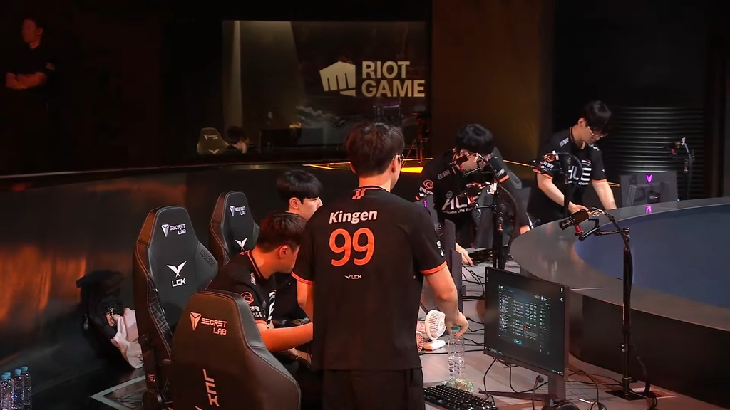 한화생명, LCK 서머 PO 개막전서 DRX 3:0 완파…2라운드 진출 - 나무뉴스