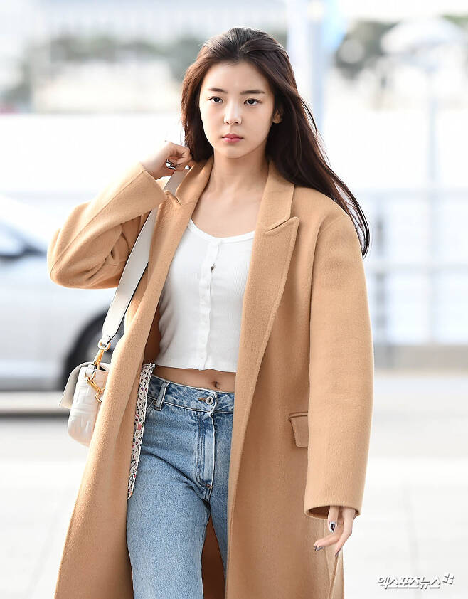 JYP측, 있지 리아 '학폭' 폭로자 무혐의에 "받아들이기 어려워"[공식입장] (엑스포츠뉴스) - 나무뉴스