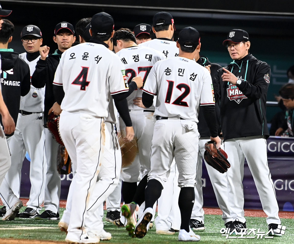 KT 'KIA에 6:2 승리'[포토] - 나무뉴스