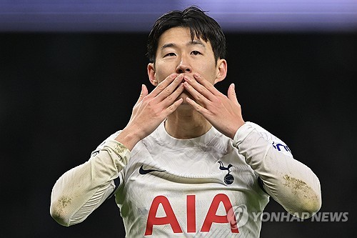 '12골' 손흥민 빼라고??…英 레전드 MF, EPL 전반기 베스트11 SON 선정 (엑스포츠뉴스) - 나무뉴스