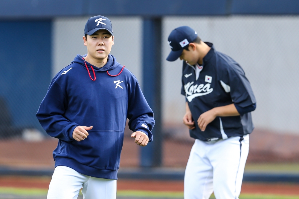 나란히 호투 펼친 '선발 후보' 최승용-오원석..."좋은 성적 위해 최선 다하겠다" [APBC] (엑스포츠뉴스) - 나무뉴스