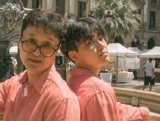 '송중기 닮은꼴' 준우, 입대 앞두고 선물…父 장현성 눈시울 (걸환장) (엑스포츠뉴스) - 나무뉴스