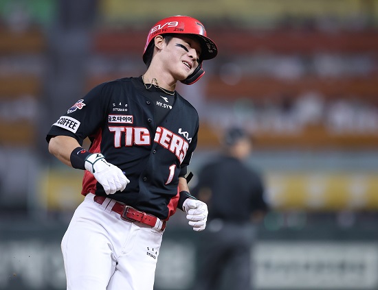 KIA 6연승 이끈 박찬호-김도영 테이블 세터, SSG 혼을 '쓱' 빼놨다 (엑스포츠뉴스) - 나무뉴스