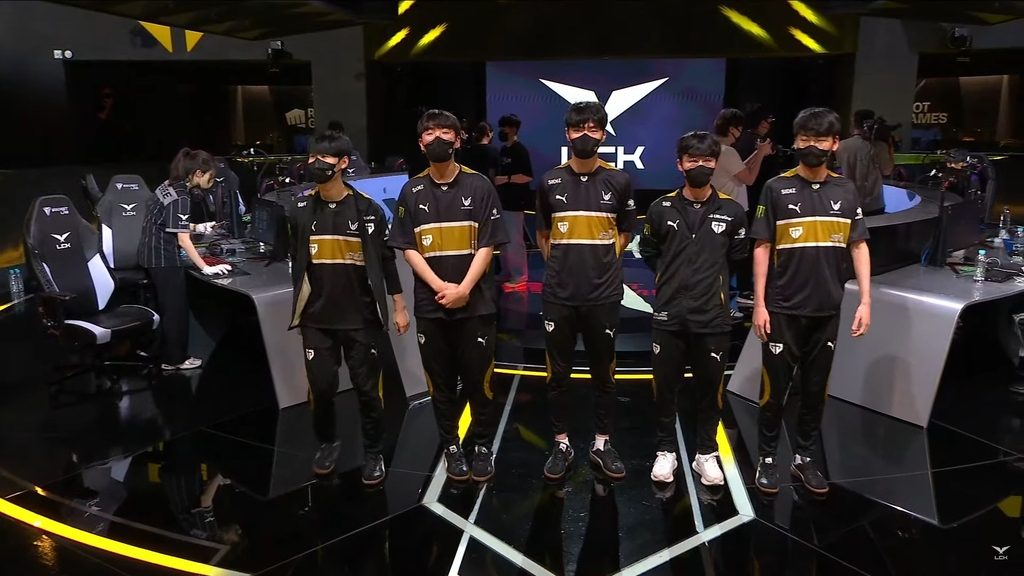 젠지, LCK 서머 PO서 LSB 3-1 꺾고 결승행…'롤드컵' 진출 확정 - 나무뉴스