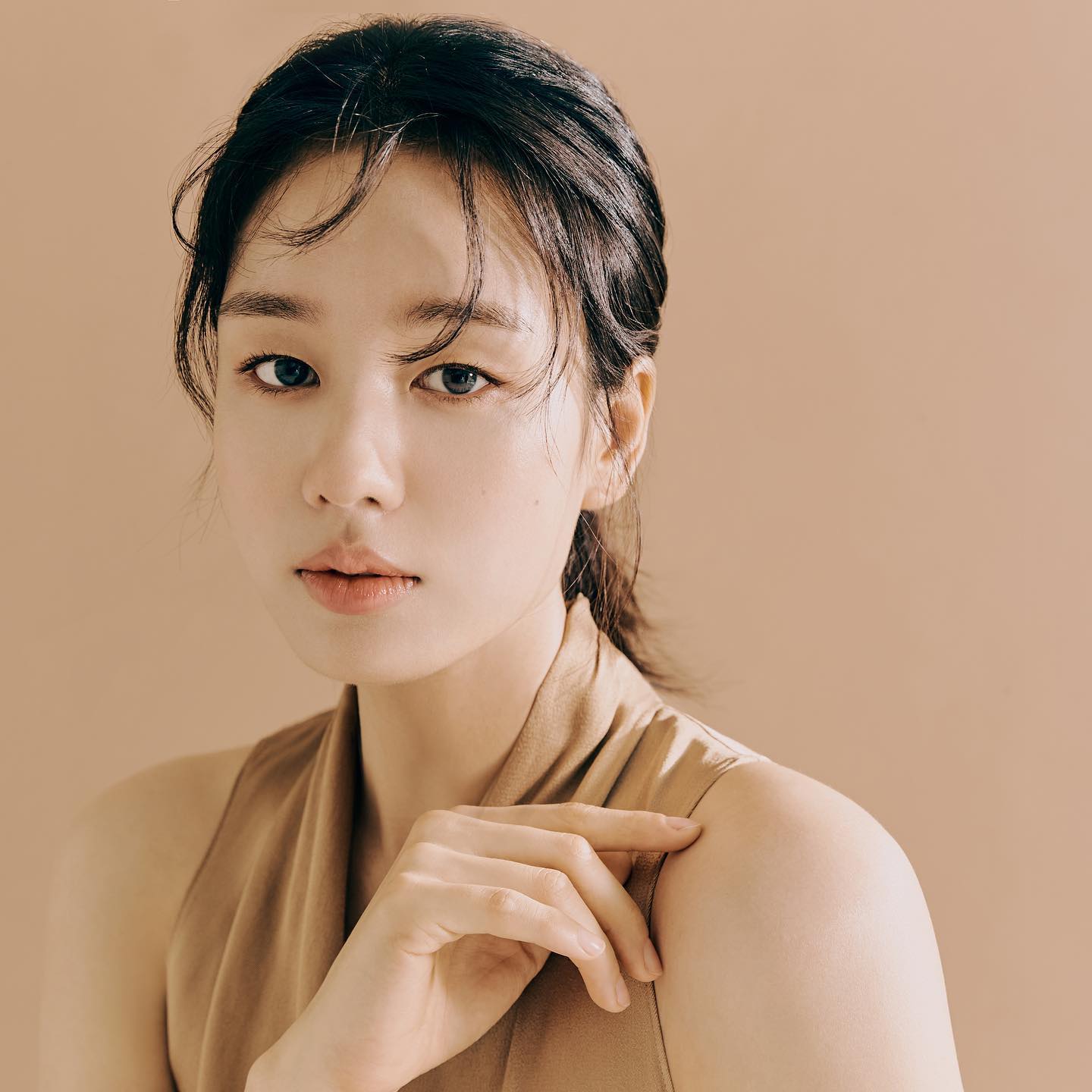 안은진, 김고은도 감탄한 귀여움…완성형 미인이었네 - 나무뉴스