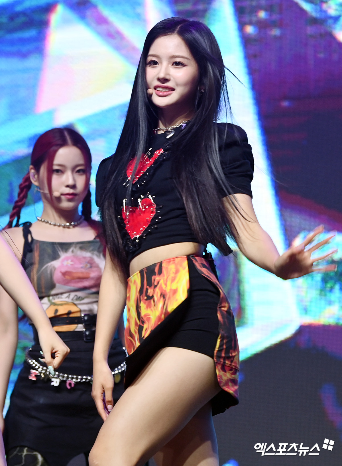 엔믹스 설윤 '수지-쯔위 JYP 비주얼 계보 잇는 미모'[엑's HD화보] - 나무뉴스