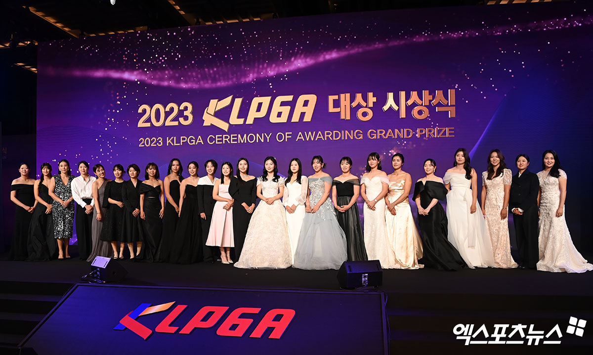 2023 KLPGA 대상 시상식 '영광의 얼굴들이 한 자리에'[포토] - 나무뉴스