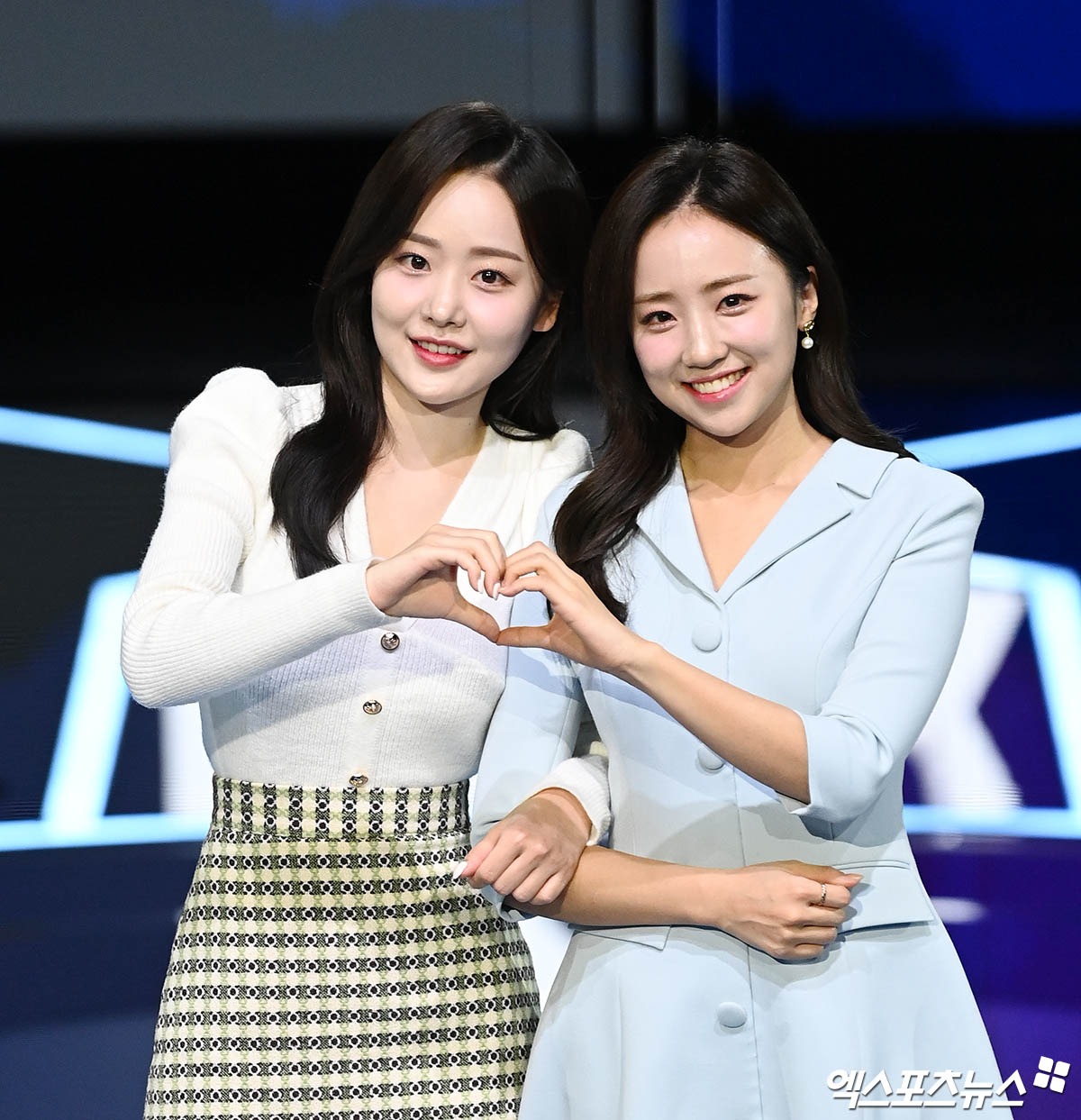 'LCK 합류' 함예진-배혜지, 기상캐스터에서 LoL 여신으로[엑's HD화보] - 나무뉴스