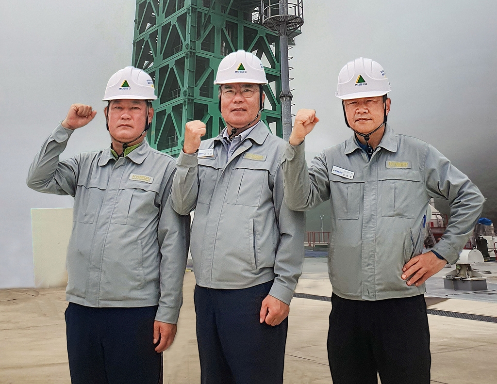 6년 상주하며 누리호 발사대 시스템 만든 현대중공업 엔지니어들 - 나무뉴스