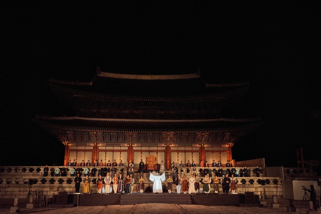'위대한 성군'의 고민과 고뇌…뮤지컬 무대가 된 경복궁 근정전 - 나무뉴스