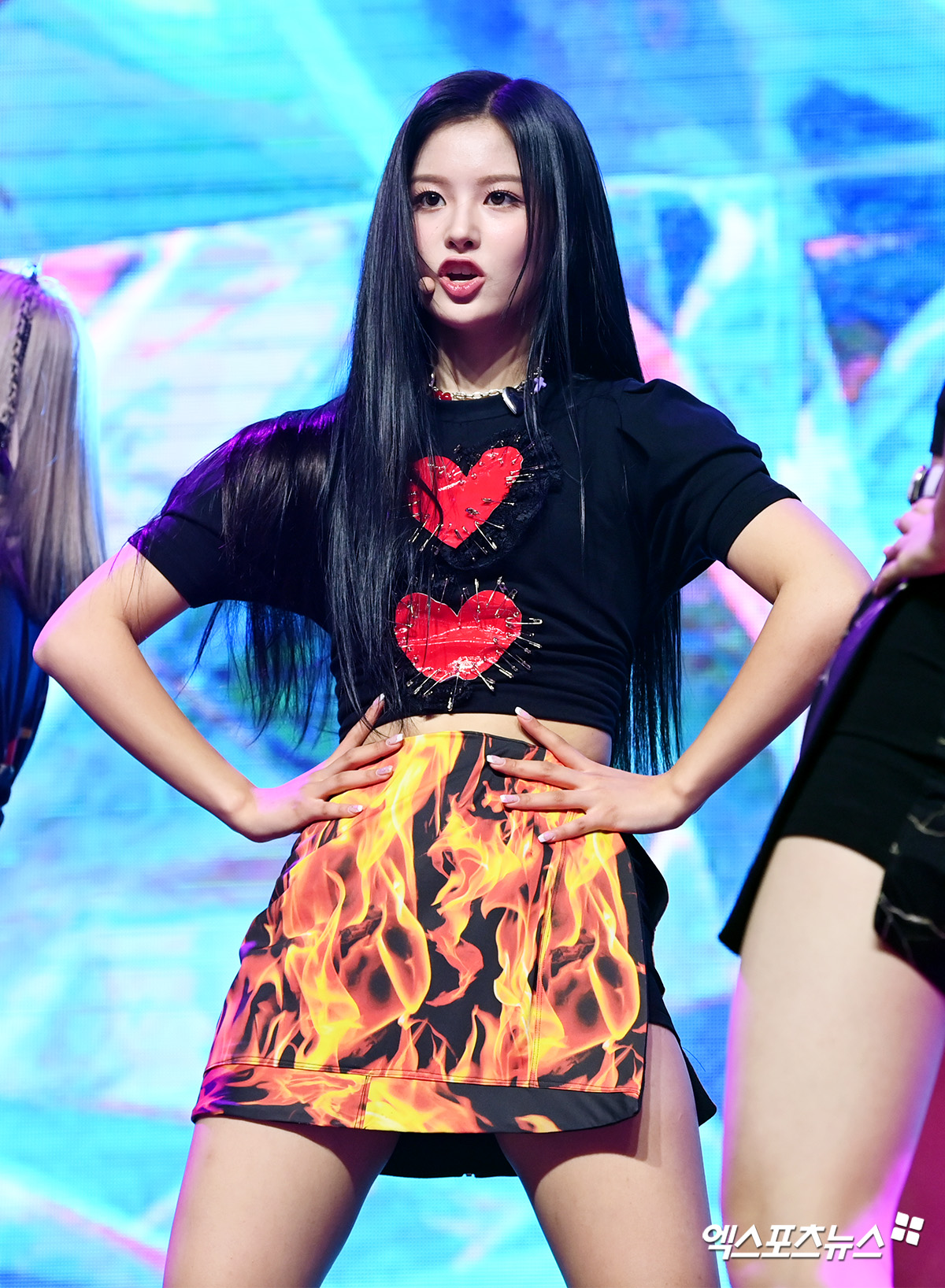 엔믹스 설윤 '수지-쯔위 JYP 비주얼 계보 잇는 미모'[엑's HD화보] - 나무뉴스