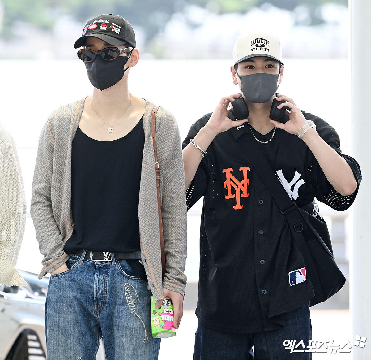 JO1 '멋진 남자들의 출국길, 시선집중![엑's HD화보] - 나무뉴스